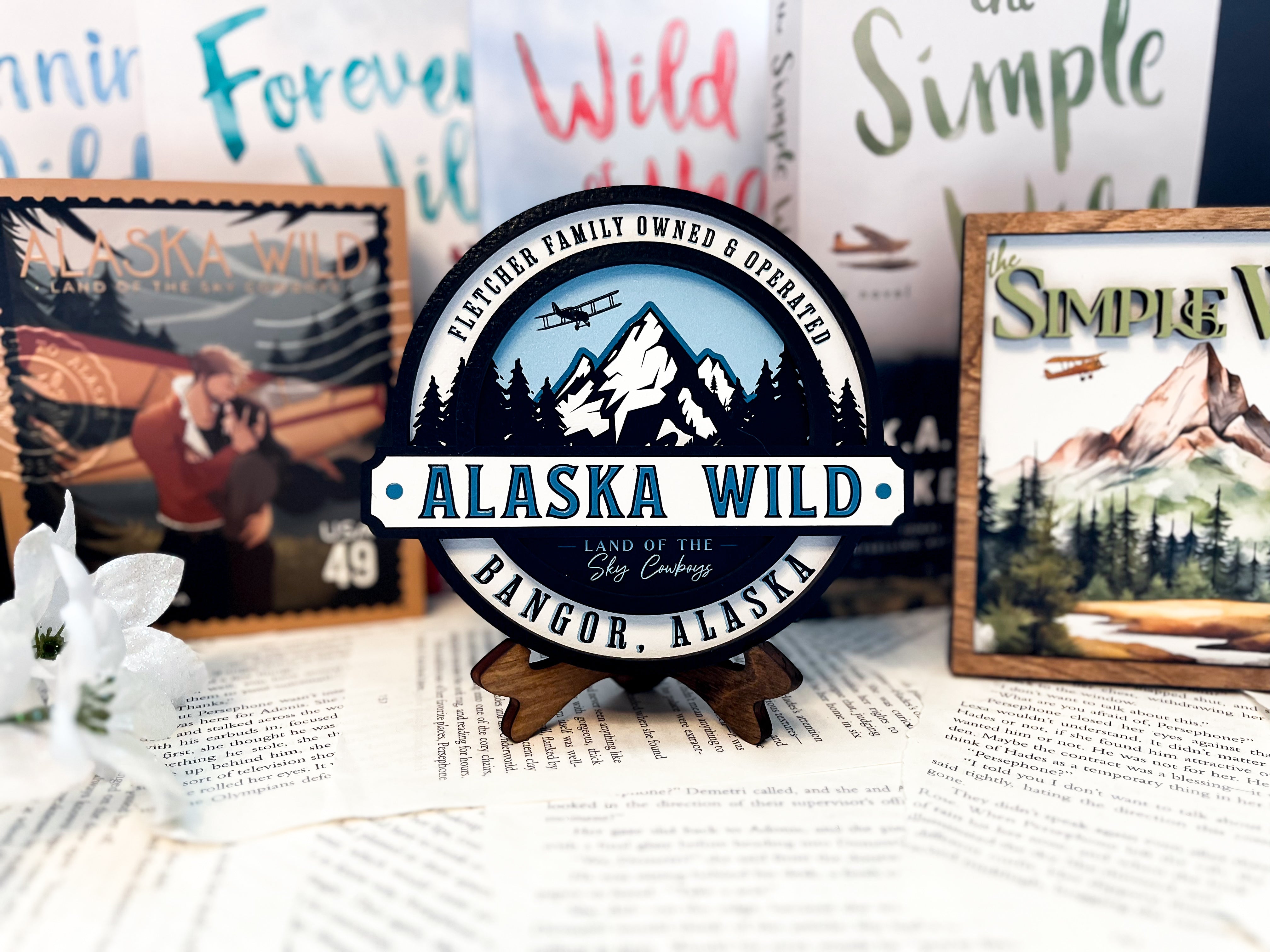Alaska Wild Round Sign - Officially Licensed K.A. Tucker Collection ...